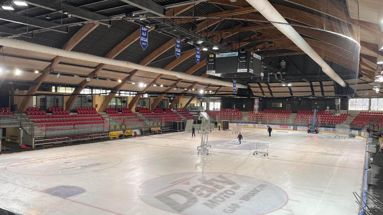 Gap défend l’Alp’Arena face aux critiques sur les patinoires ...